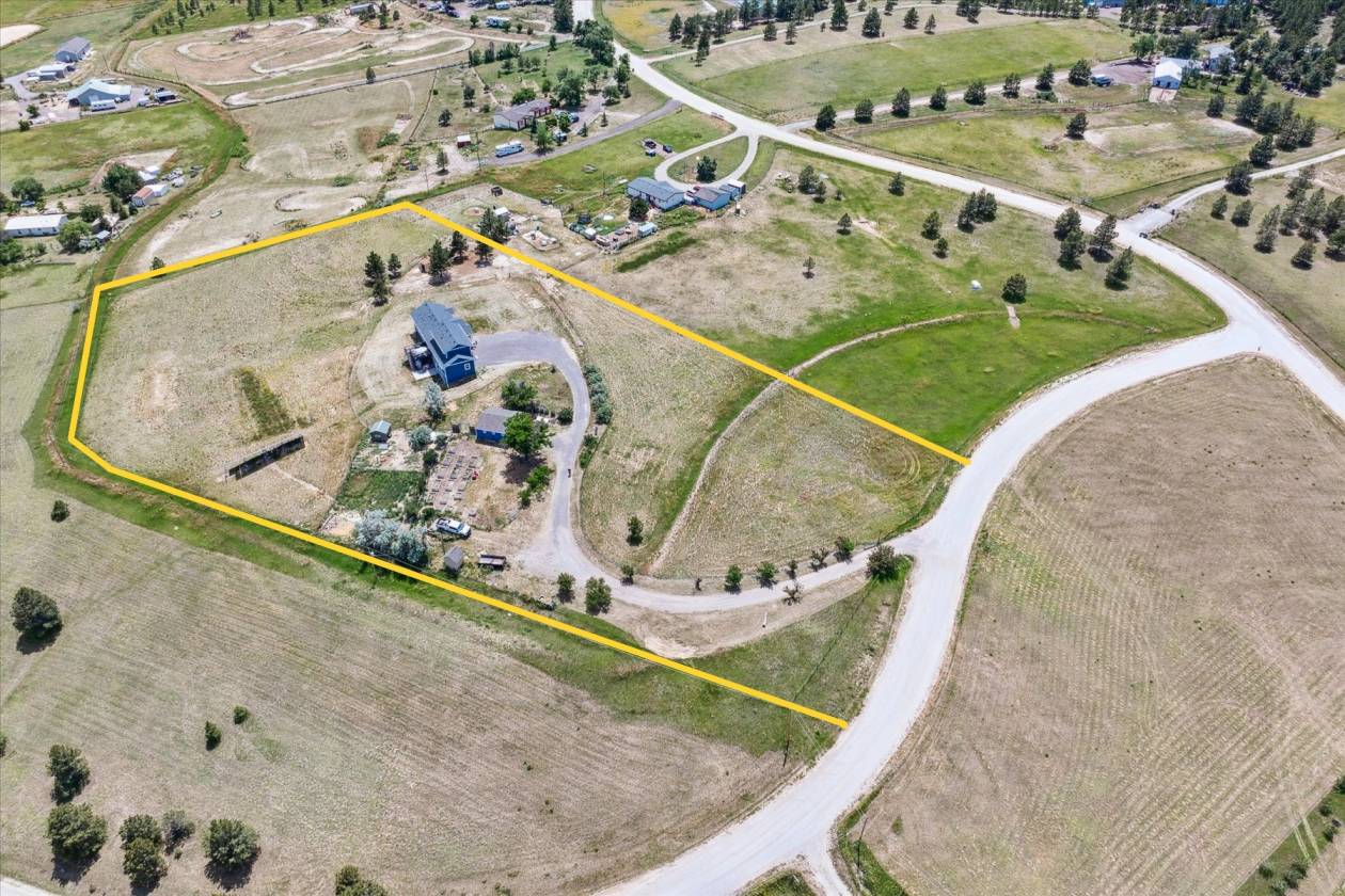 Spectacular Custom Home on 5.33 Acres | Elizabeth, Elbert County ...