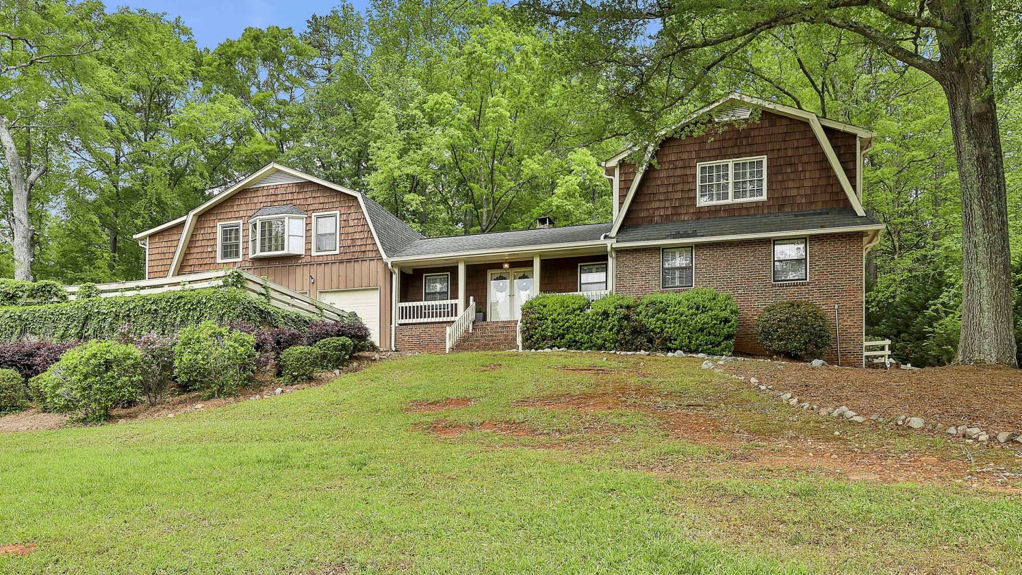 Equestrian-Ready Property in Prime Location | Fayetteville, Fayette ...