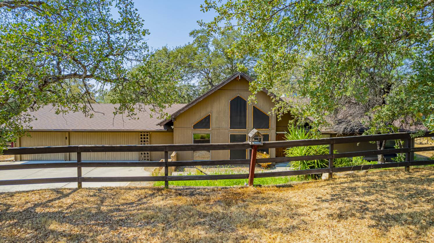 Gateway To Yosemite Hobby Horse Ranch | Coarsegold, Madera County ...