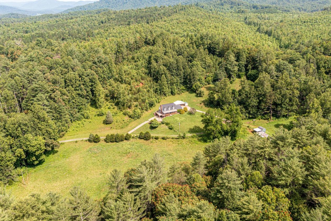 Horse lover’s dream, and private paradise! | Boomer, Caldwell County ...