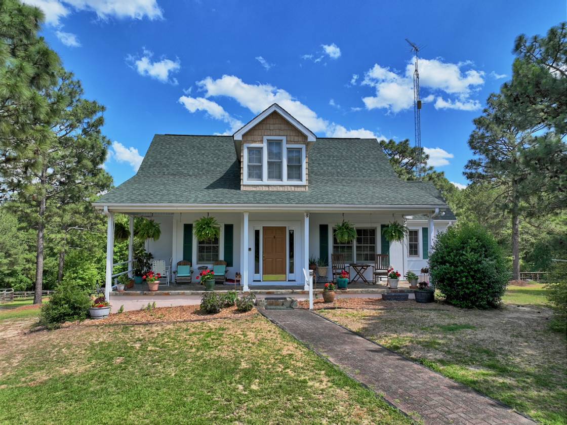 Horse Farm with POOL near Southern Pines! | Vass, Moore County, North ...