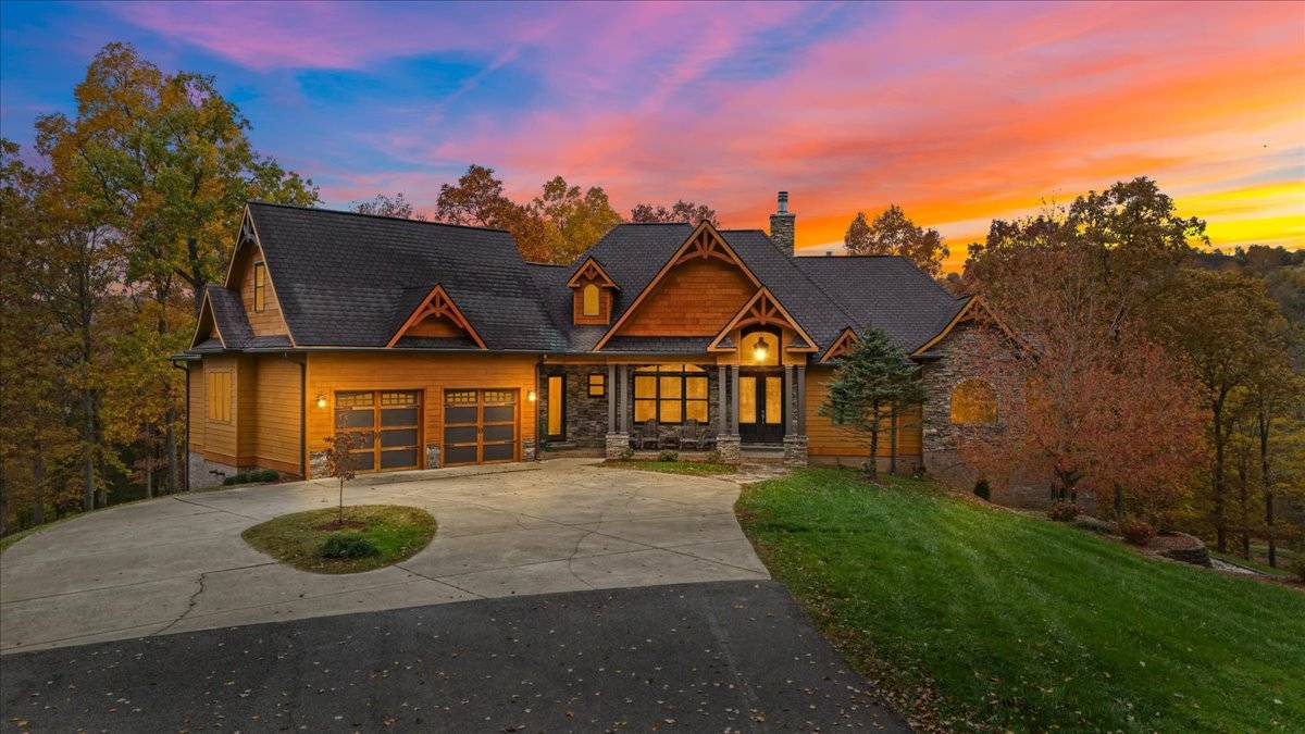 Almost Heaven | Elizabeth, Wirt County, West Virginia | HorseProperties.net