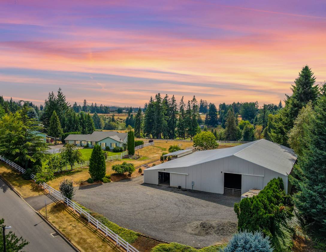 "Yellowstone" style ranch in the heart of Western Oregon | Springfield ...