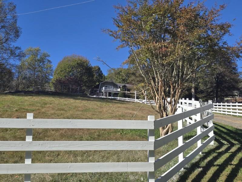 Mountain retreat meets farm life! | Hayesville, Clay County, North ...