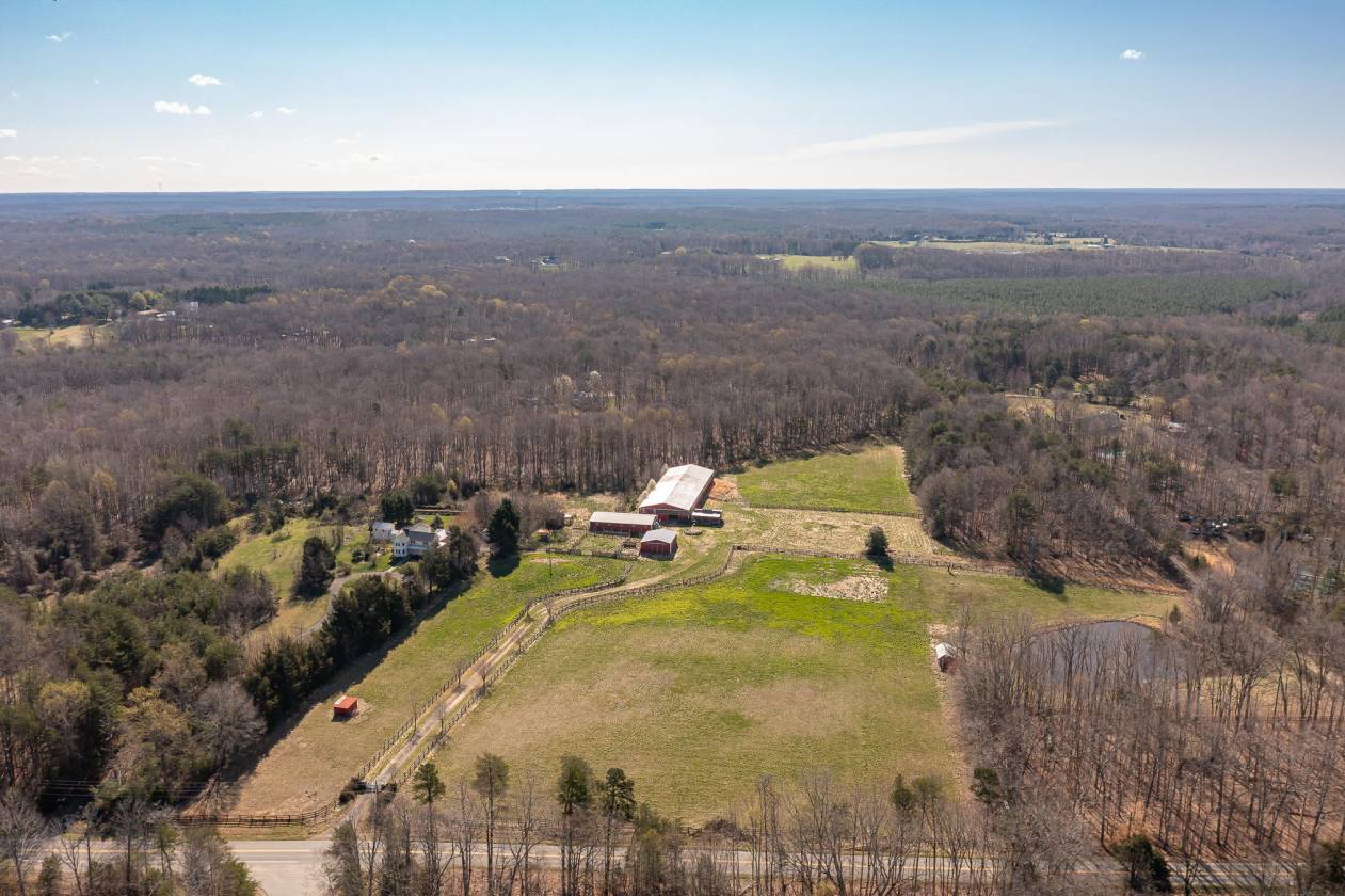 Large indoor area on 33+ acres in Northern VA! | Sumerduck, Fauquier ...